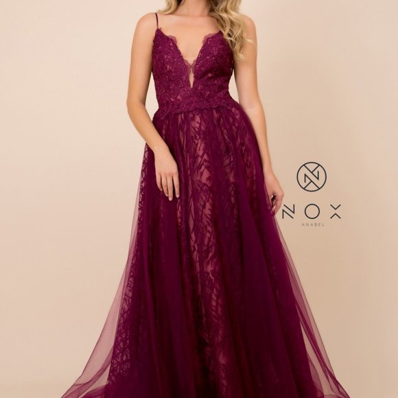 Nox Anabel | Dresses | New Winenude Color Vneck Lace Aline Shape Prom ...